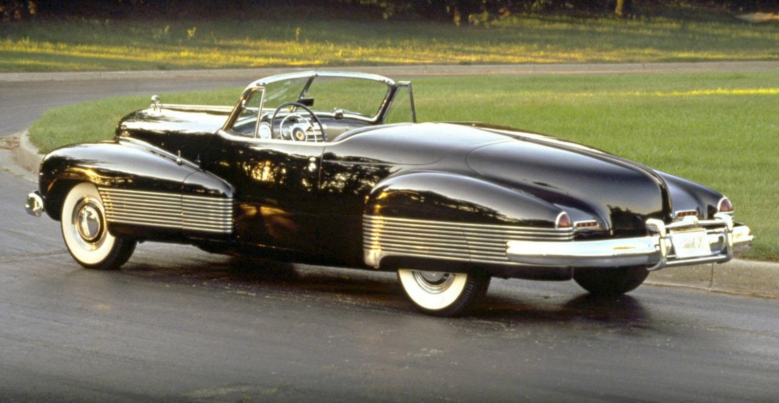 Pirmasis koncepcinis automobilis Buick Y-Job - kam jis sukurtas ir iš ...